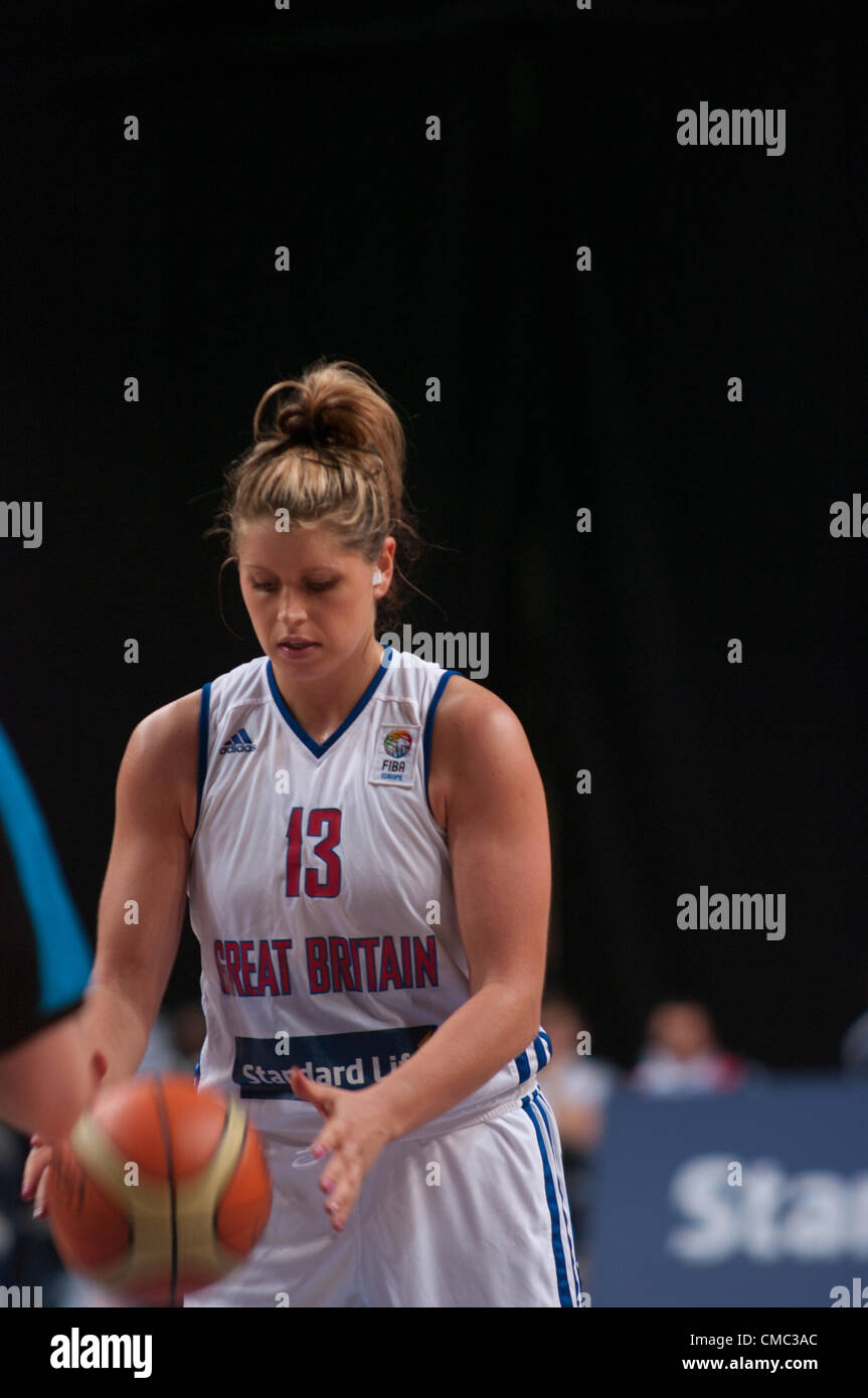 Sheffield, UK, 14 July 2012 Jo Leedham of Great Britain preparing to ...