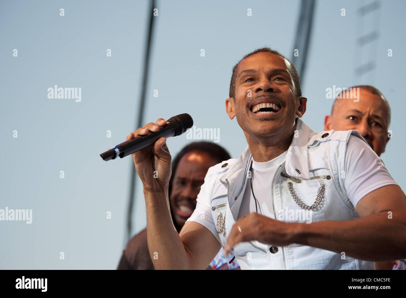 B david whitworth musician hi-res stock photography and images - Alamy