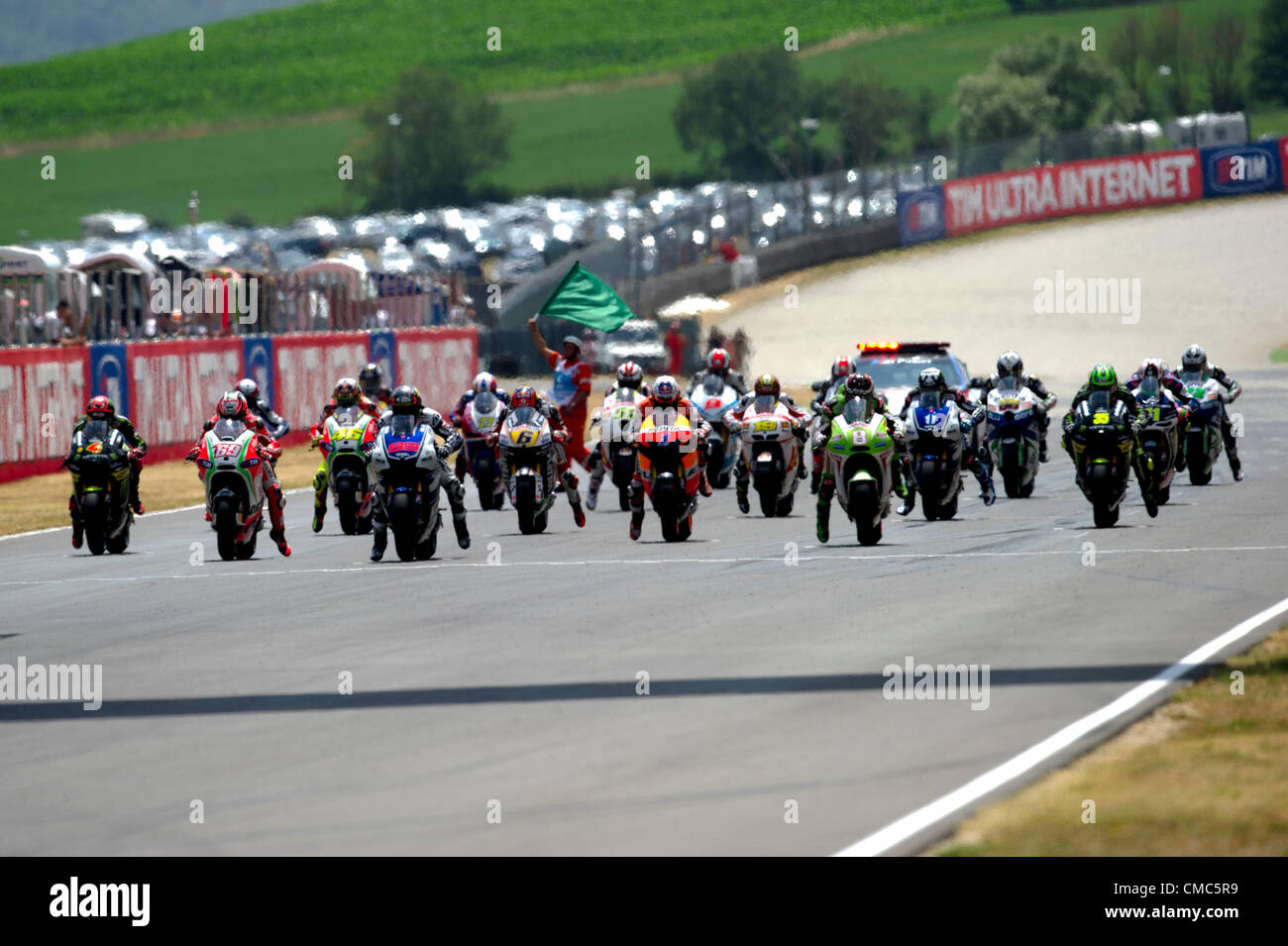 Mens mass start race hi-res stock photography and images - Alamy