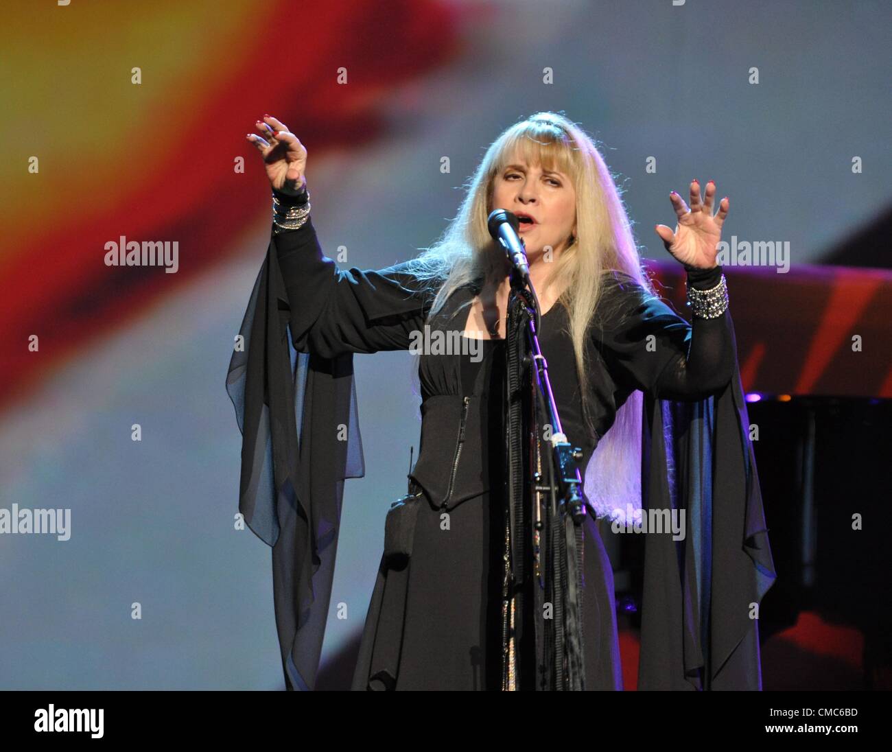 Stevie nicks hi-res stock photography and images - Alamy