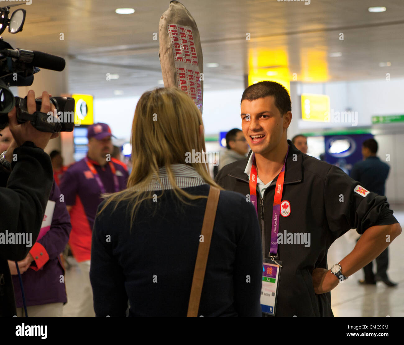 Heathrow terminal 3 arrivals hi-res stock photography and images - Alamy