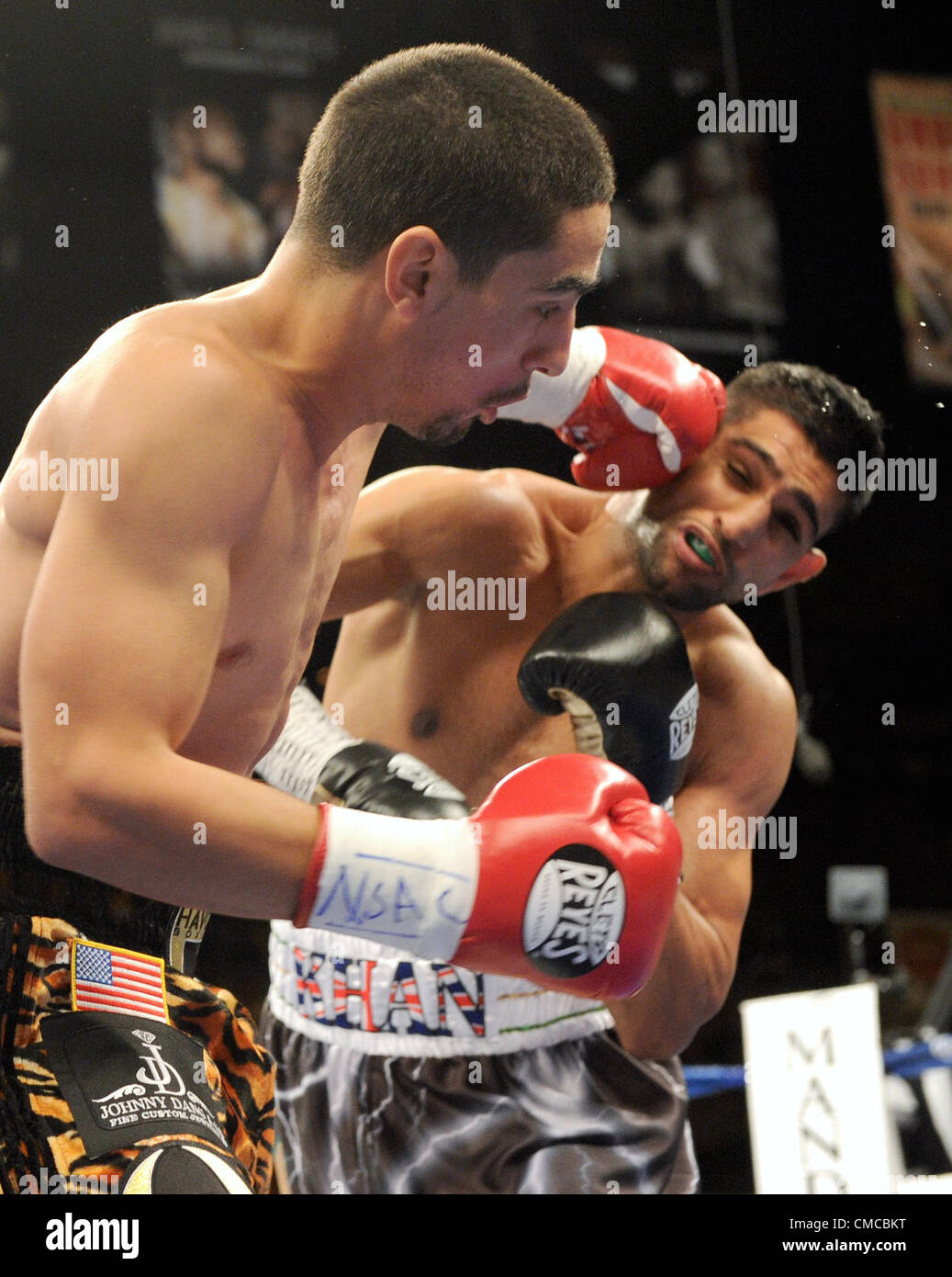 (L-R) Danny Garcia (USA), Amir Khan (GBR), JULY 14, 2012 - Boxing ...