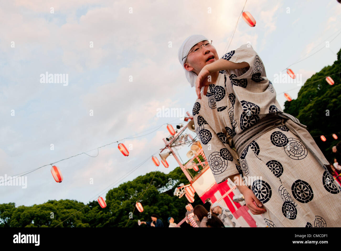 July 17th, 2012 : Yokohama, Japan – A monk performs during the Sotokuji ...