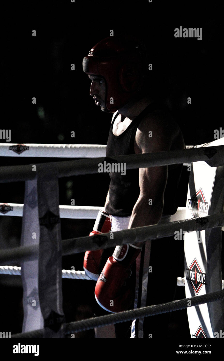 Amateur and semi-pro boxing combats in Castellon, Spain Stock Photo - Alamy
