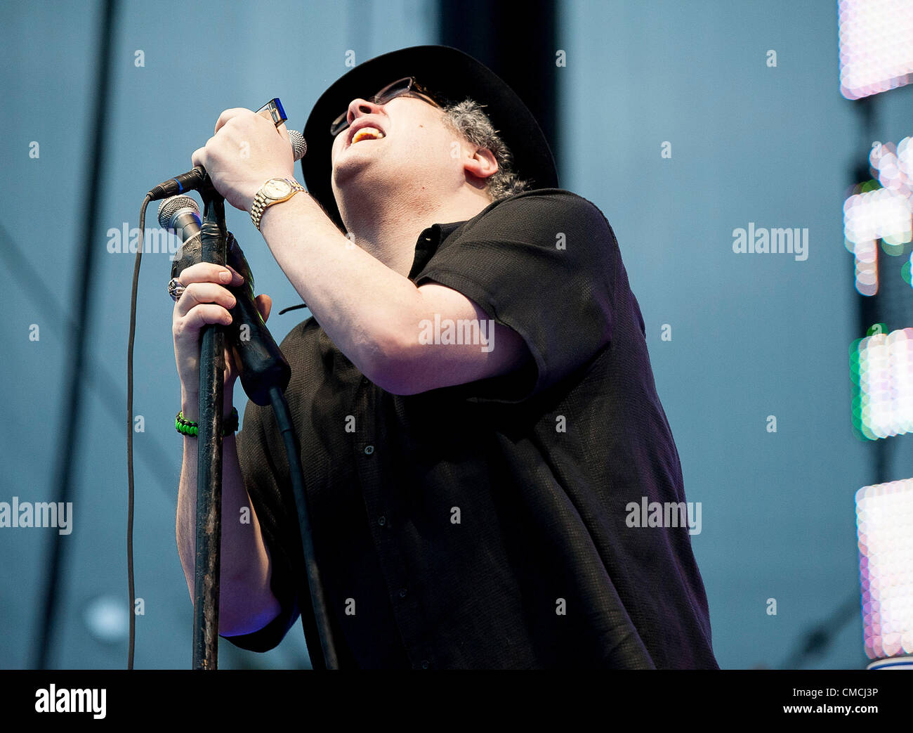 Blues traveler band hi-res stock photography and images - Alamy