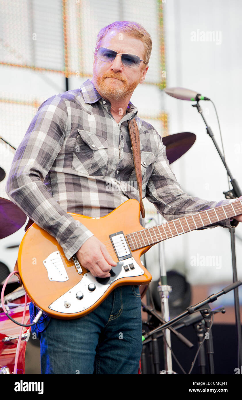 Jul. 12, 2012 - Raleigh, North Carolina; USA - Singer / Guitarist DAVID ...