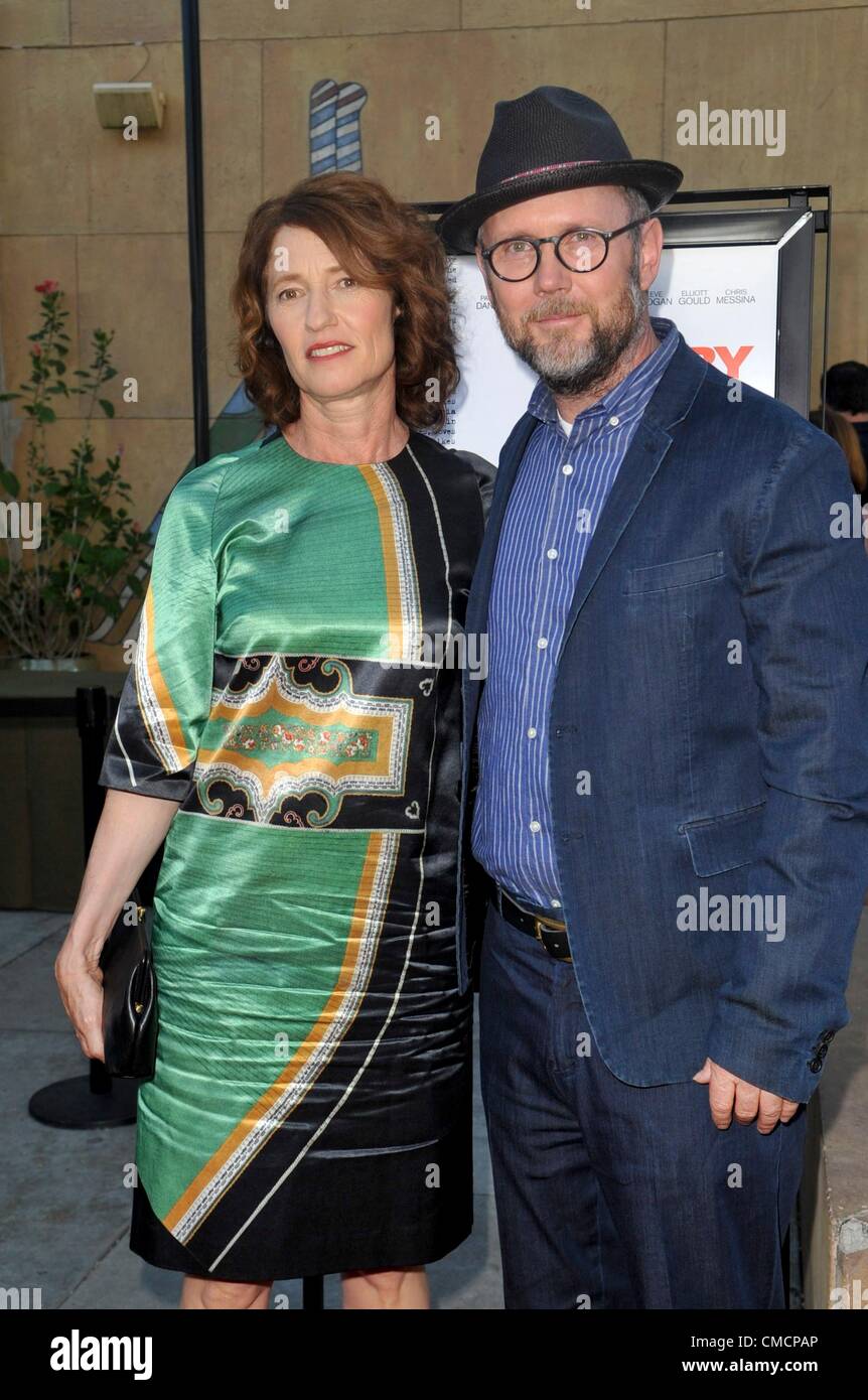 Valerie faris jonathan dayton hi-res stock photography and images - Alamy