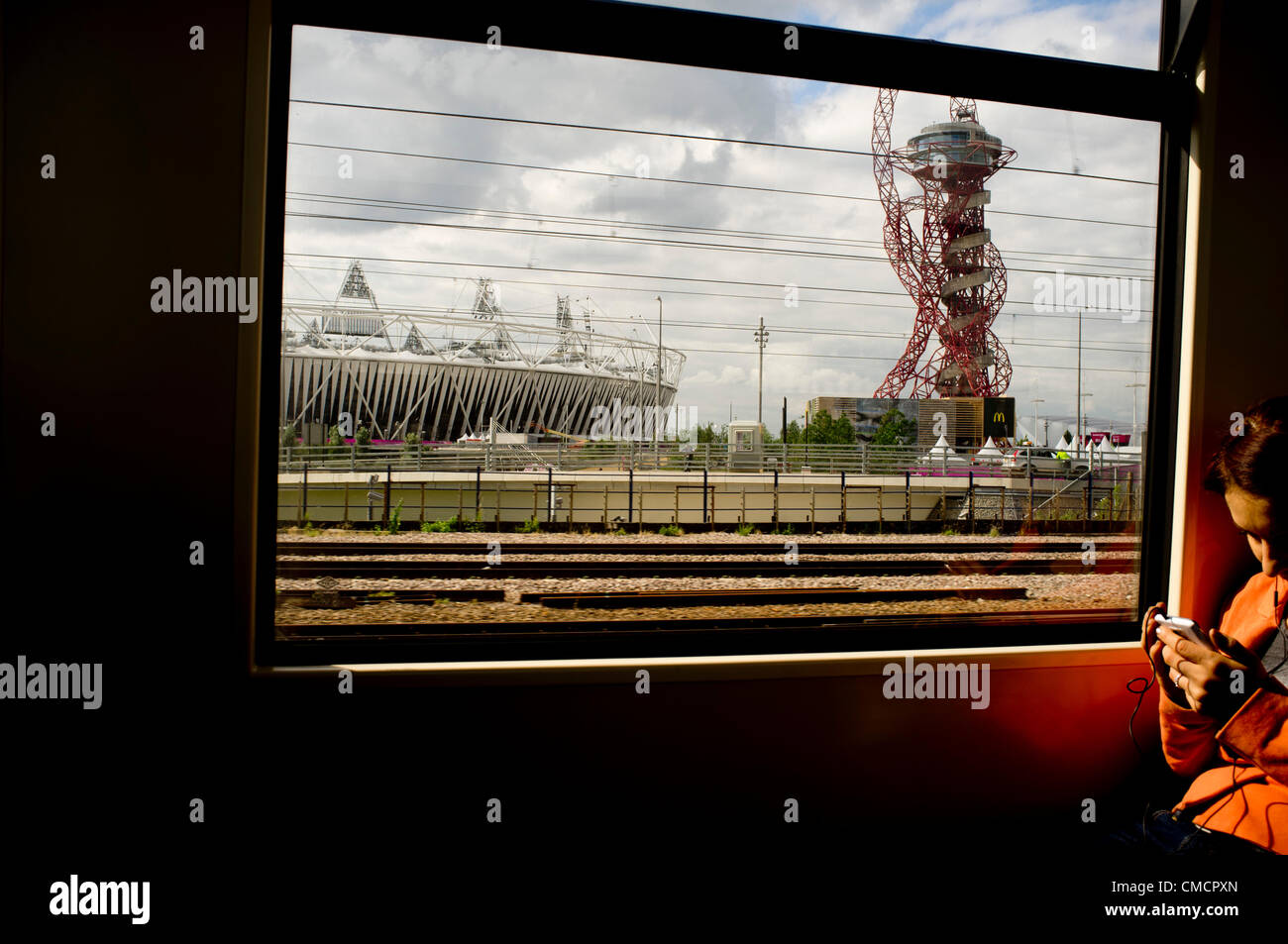 Stratford london before the olympics hi-res stock photography and ...