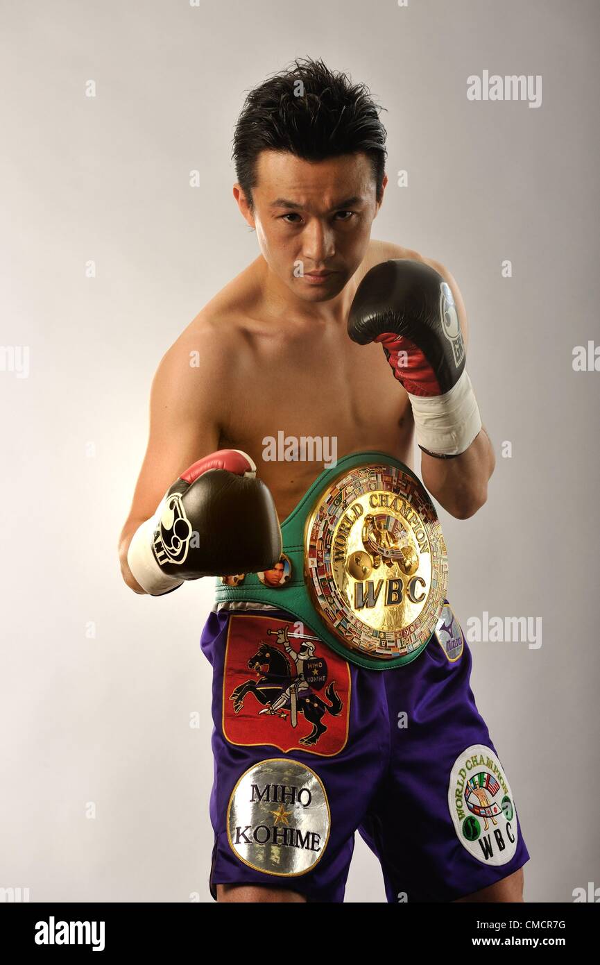 Toshiaki Nishioka (JPN), MAY 29, 2012 - Boxing : WBC super bantamweight ...