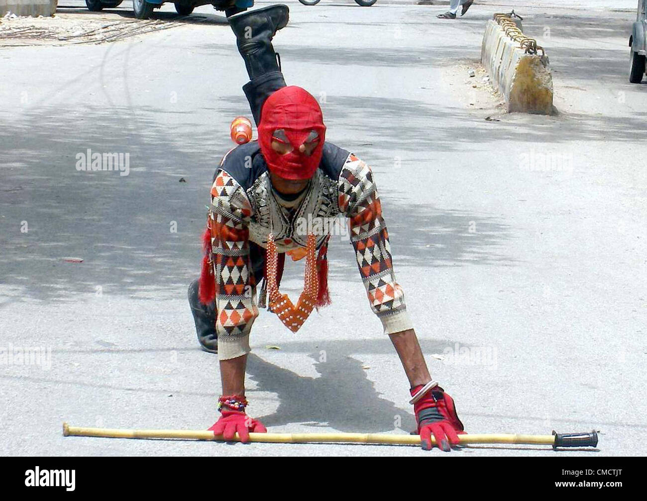 Rsident of Multan Munir Abbas, who was wearied the dress of Spiderman ...