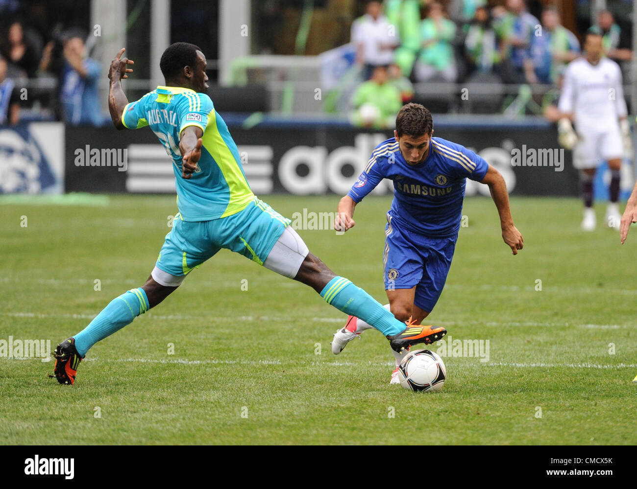 Yossi benayoun hi-res stock photography and images - Alamy