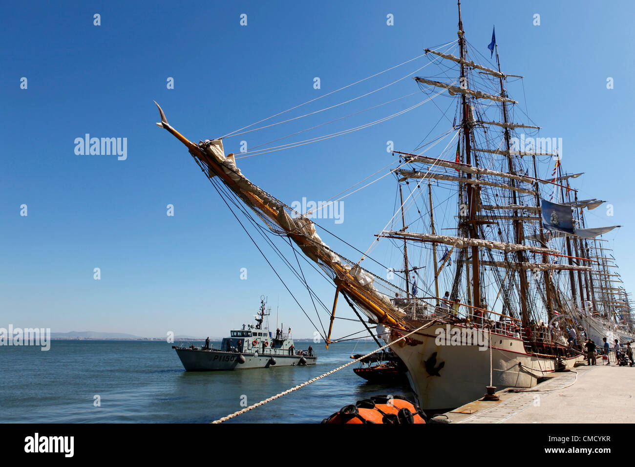 Portuguese Navy High Resolution Stock Photography and Images - Alamy