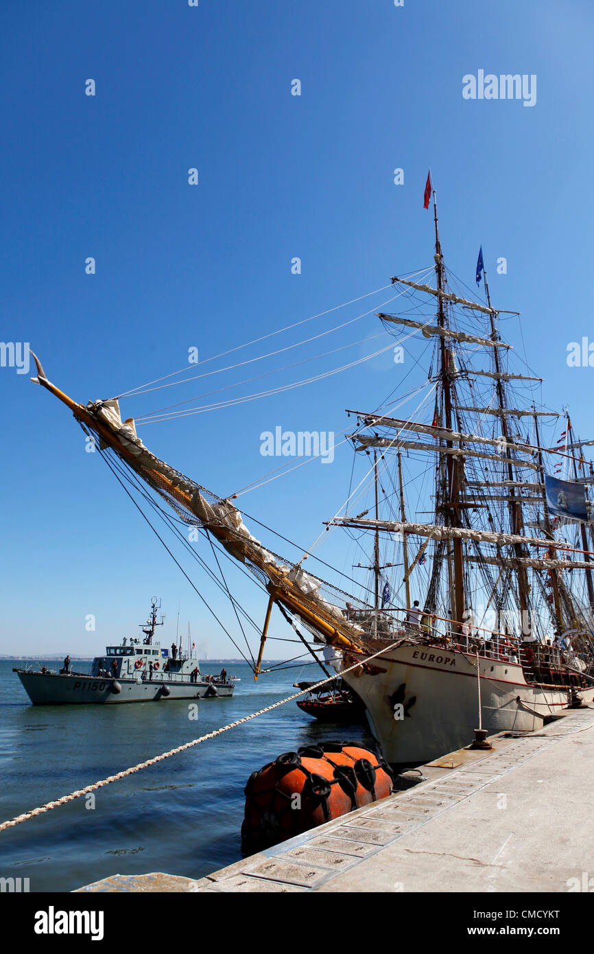 Portuguese Navy High Resolution Stock Photography and Images - Alamy