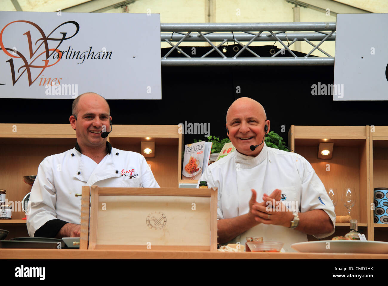 Aldo Zilli & Enzo the Sicilian chef prepares Italian specialities in ...
