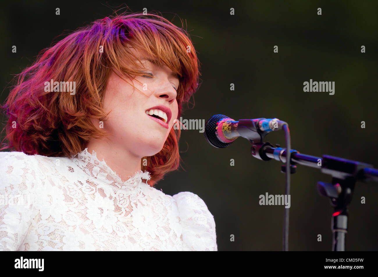 Hannah hooper hair hi-res stock photography and images - Alamy
