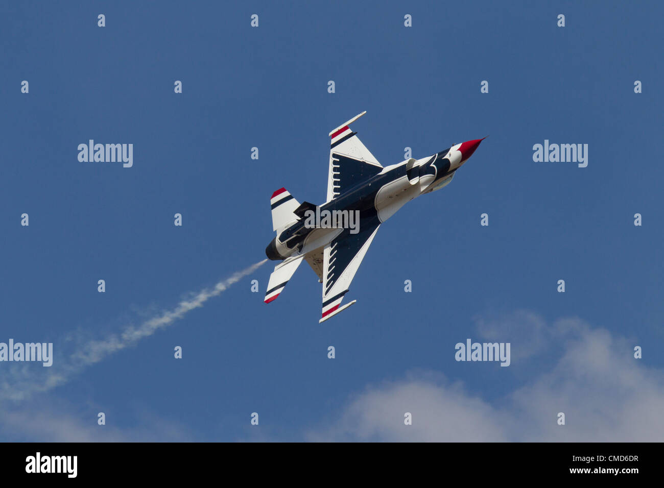 F 16c thunderbirds hi-res stock photography and images - Alamy