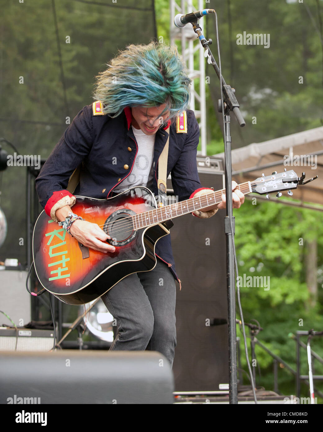 Chris zucconi on stage hi-res stock photography and images - Alamy