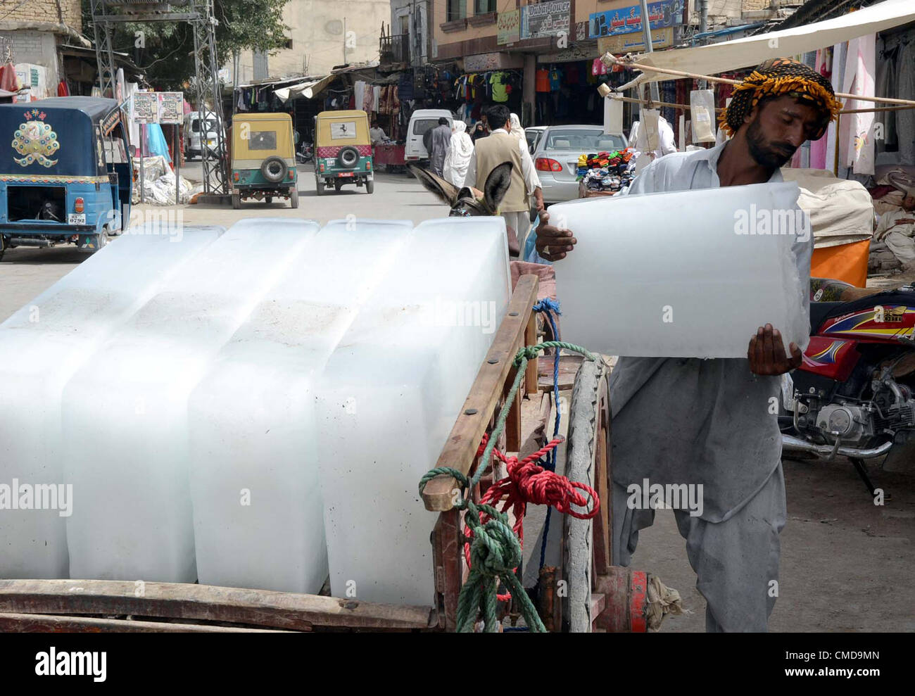 Donkey ice hi-res stock photography and images - Alamy