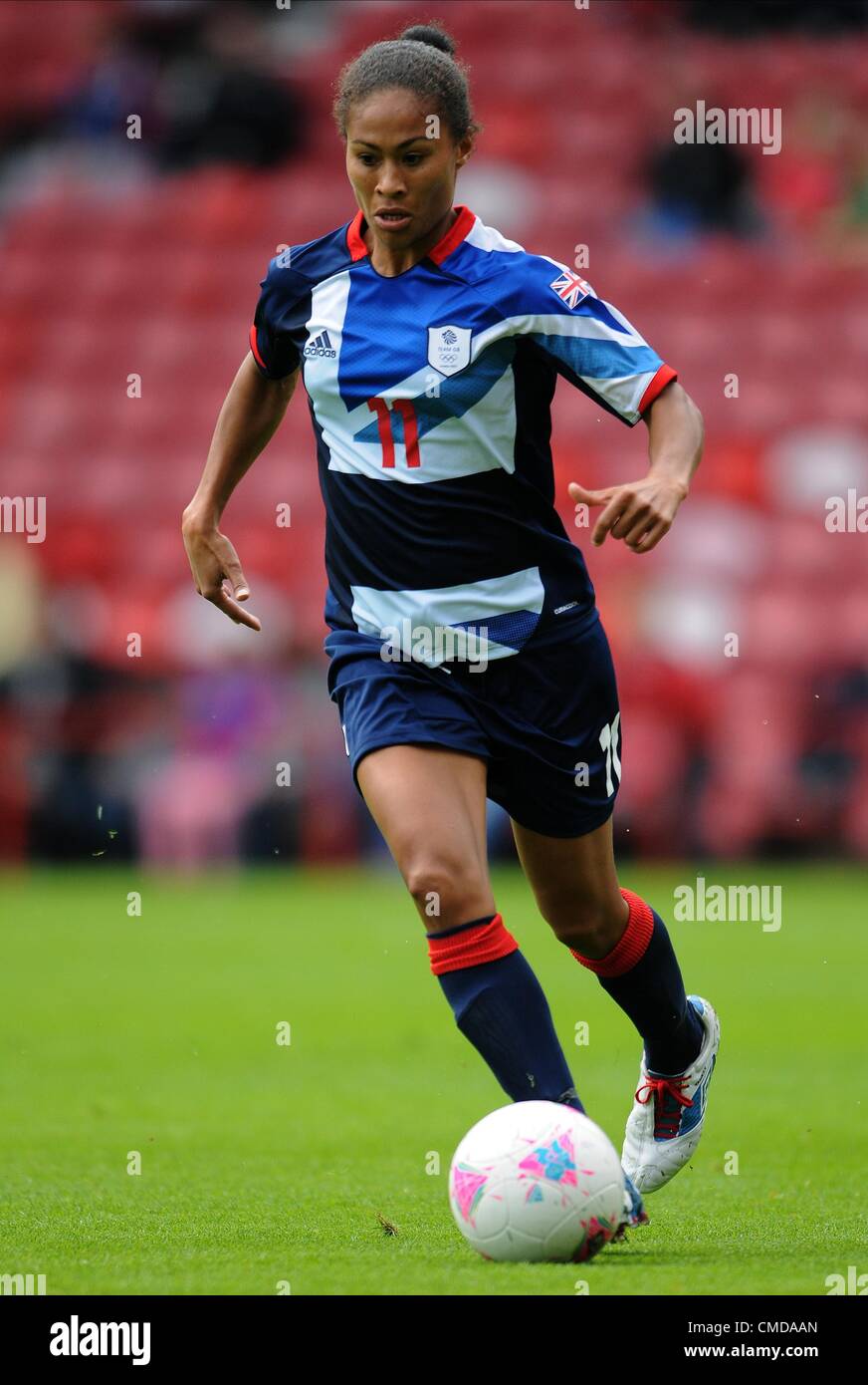 Rachel yankey england hi-res stock photography and images - Alamy