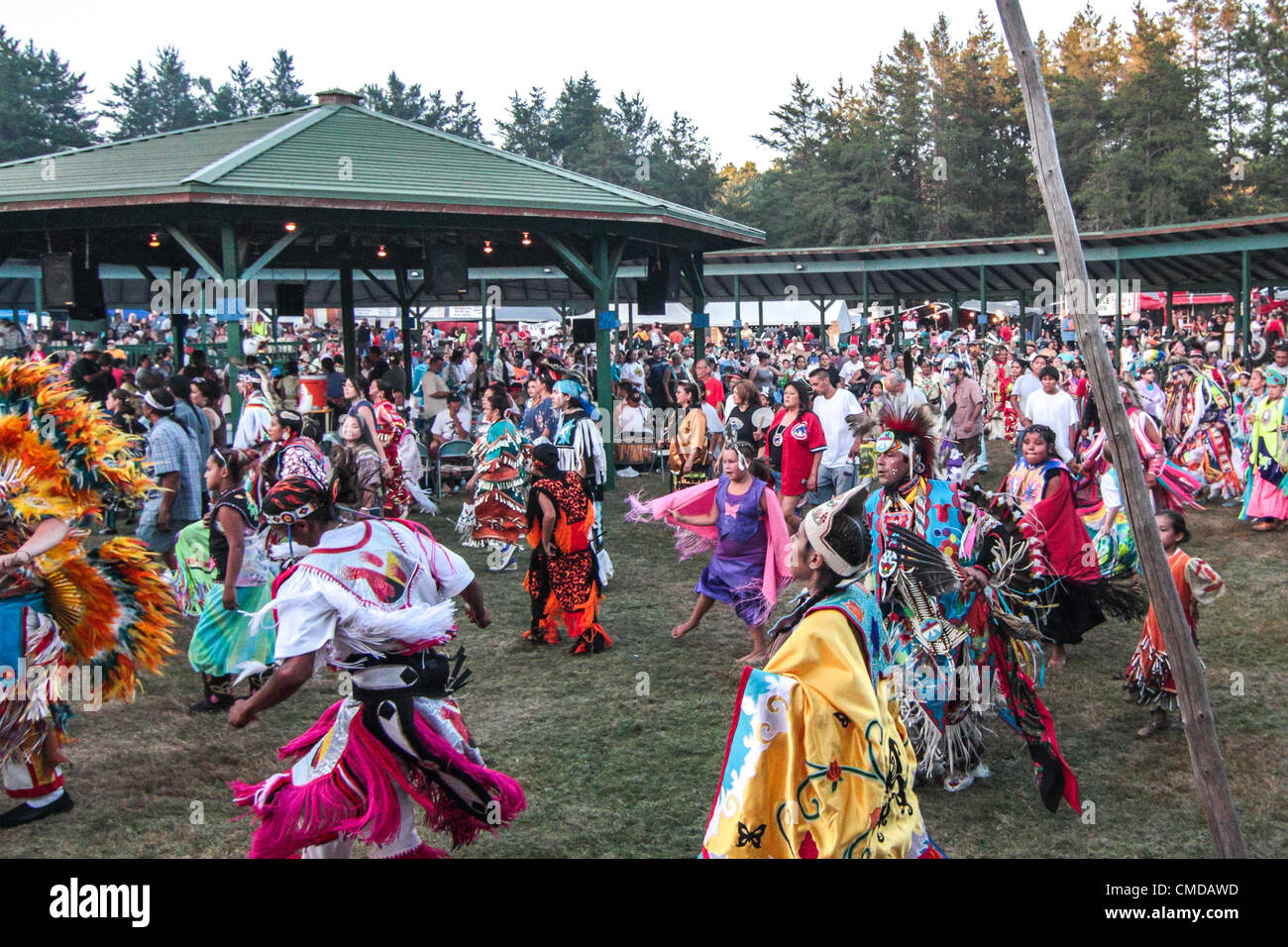 Indian drum at powwow hi-res stock photography and images - Alamy