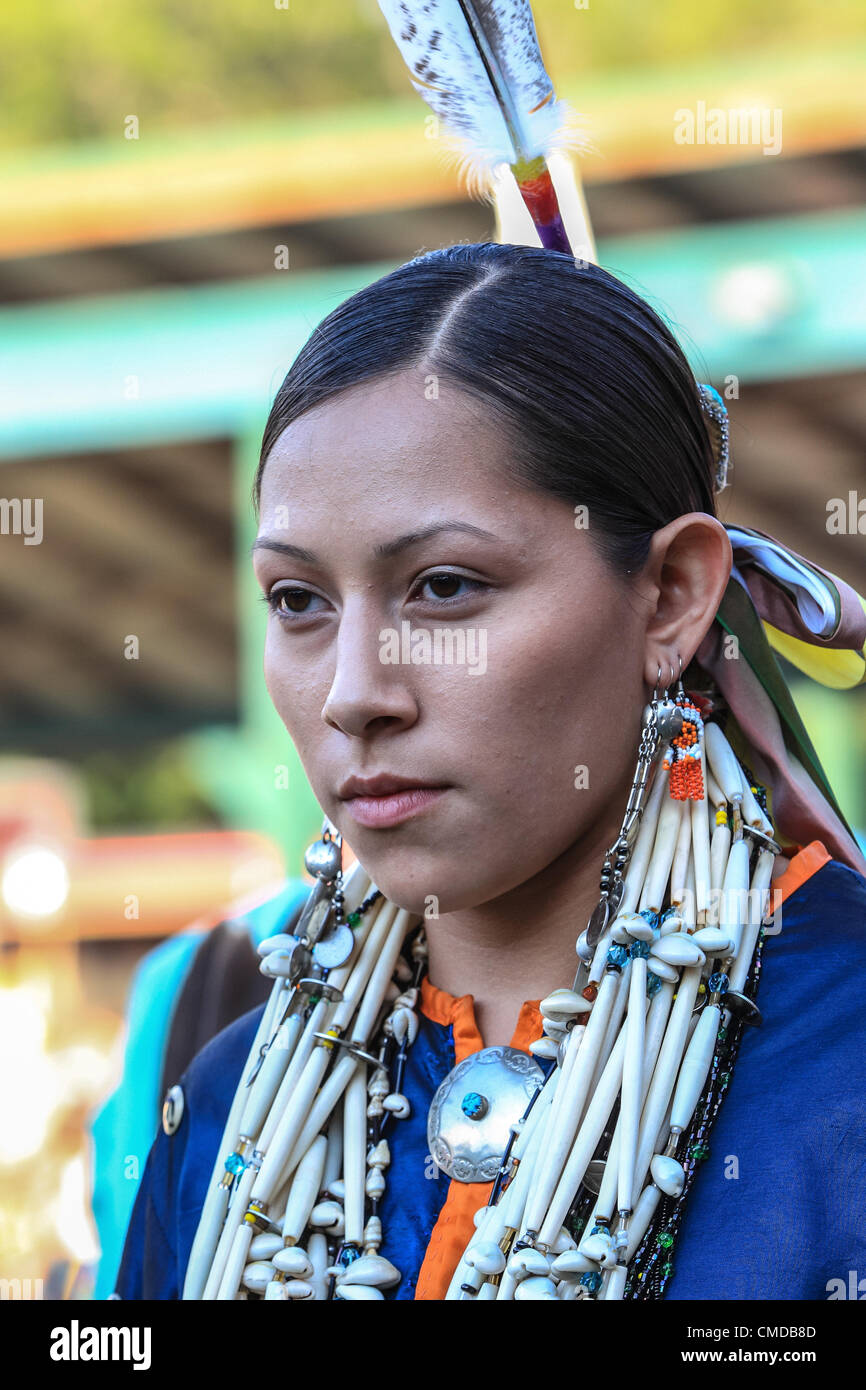 Anishinabe hi-res stock photography and images - Alamy