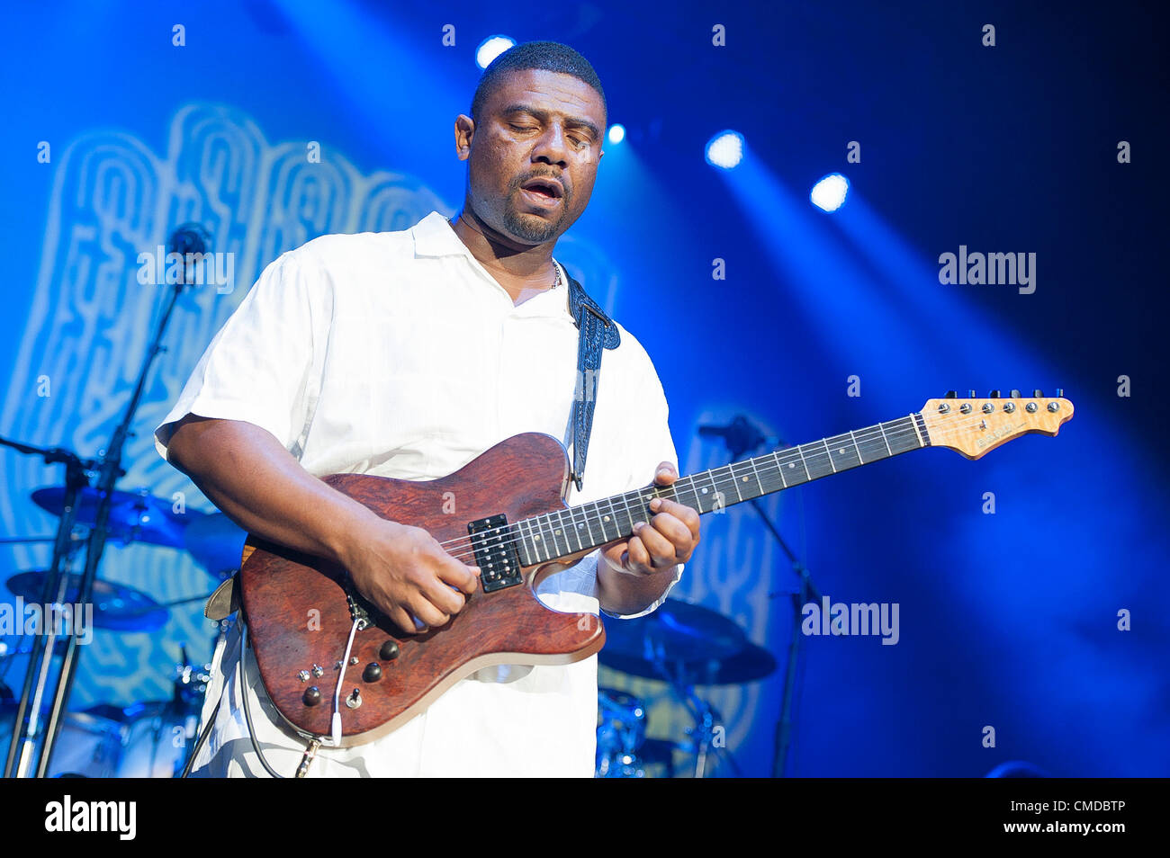 Jul. 20, 2012 - Raleigh, North Carolina; USA - Guitarist for Singer ...