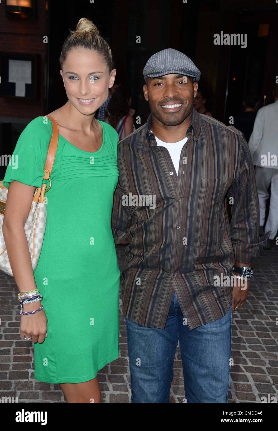 Tiki barber and traci johnson hi-res stock photography and images - Alamy