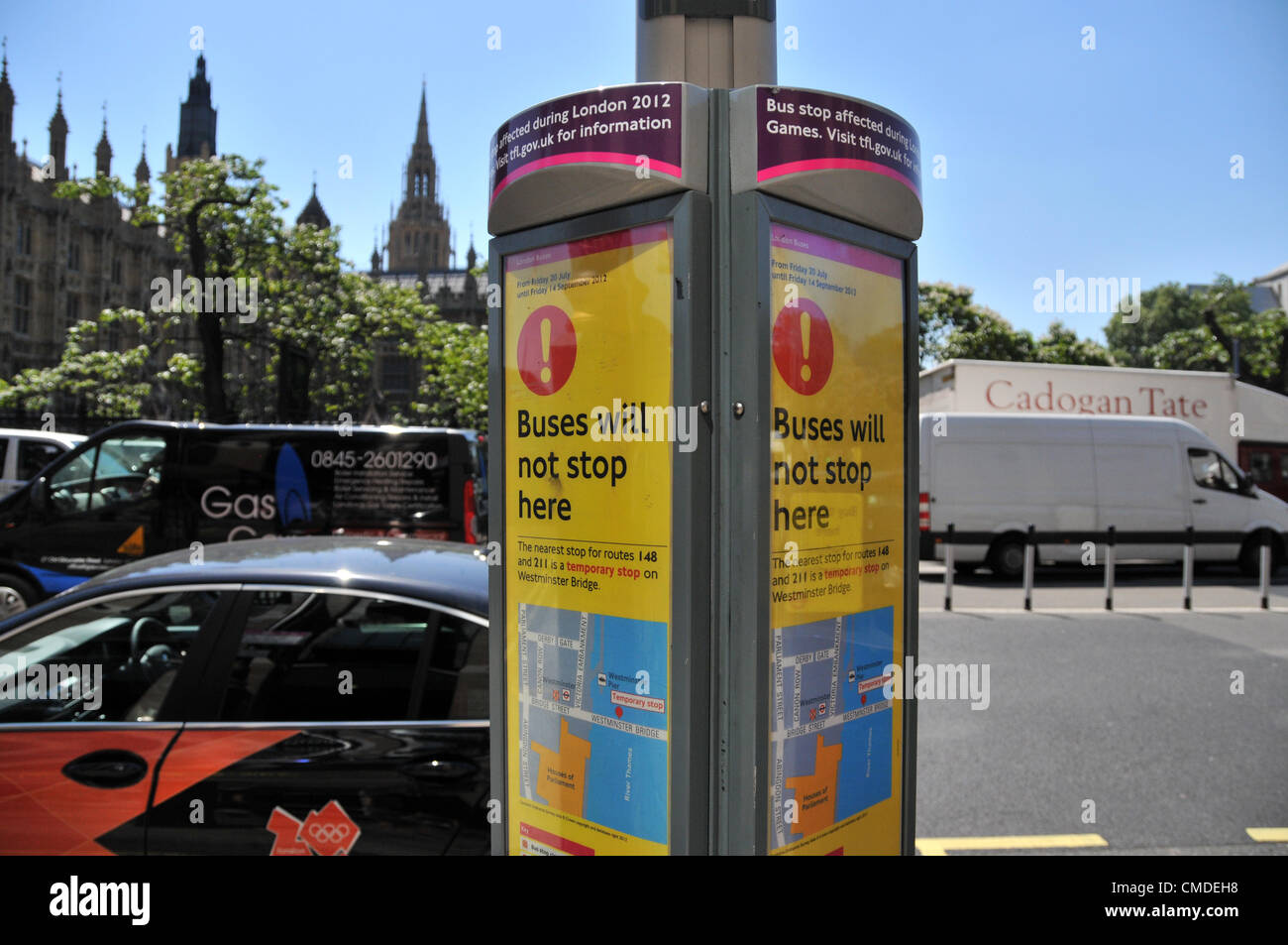 Bus stop closed hi-res stock photography and images - Alamy
