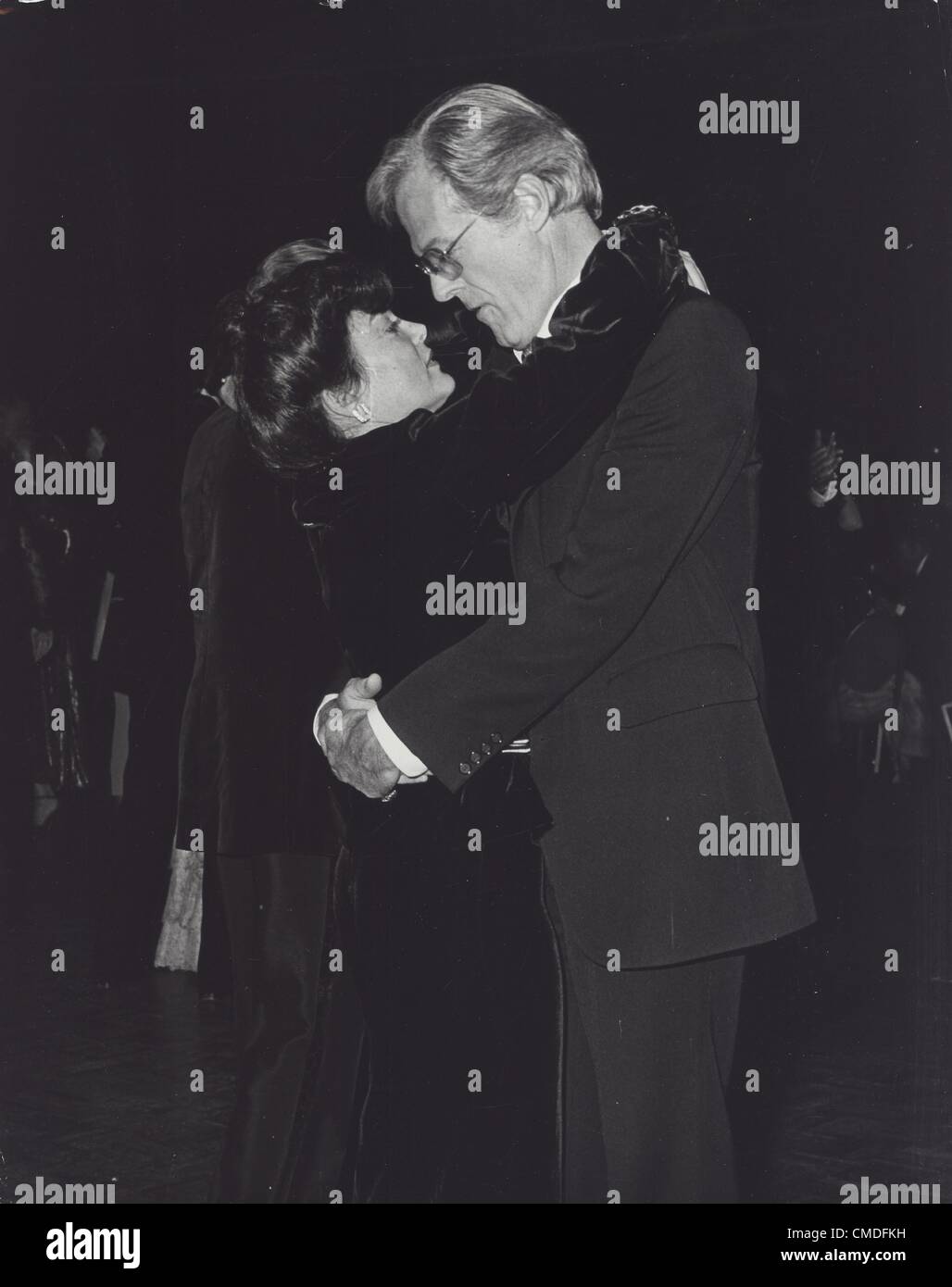 ROBERT CULP with Carol Connors.(Credit Image: Â© Nate Cutler/Globe ...