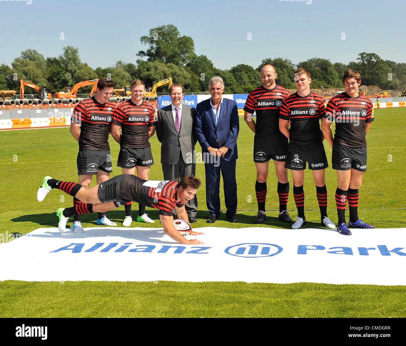 Saracens stadium copthall hi-res stock photography and images - Alamy