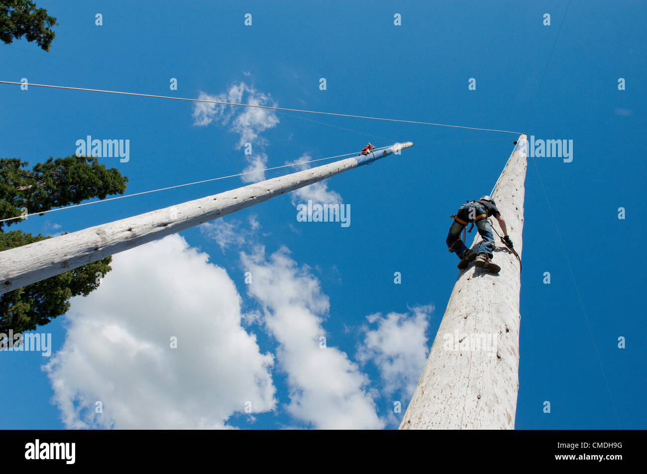 Pole climbing competition hi-res stock photography and images - Alamy