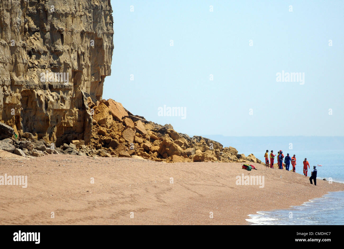 Jurassic coast cliff collapse hi-res stock photography and images - Alamy