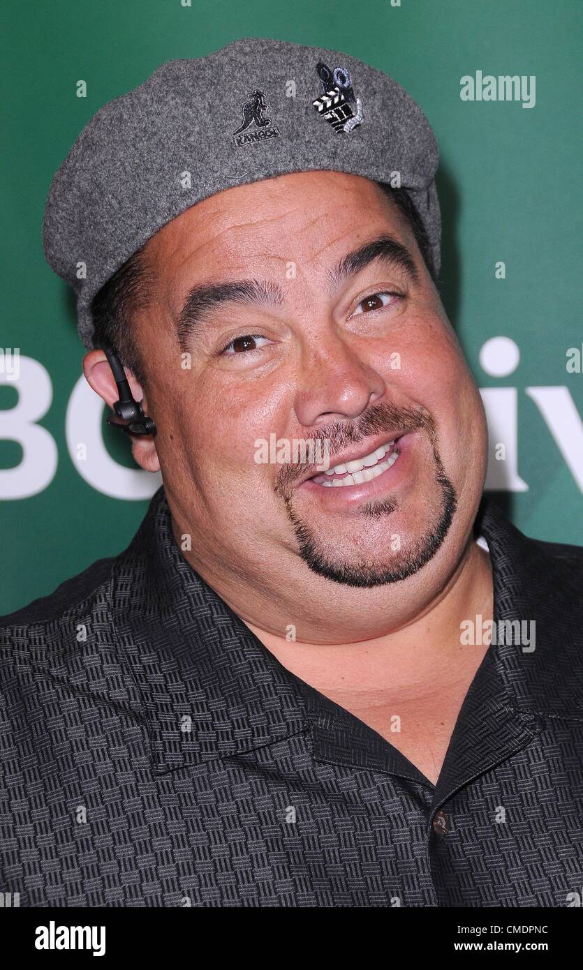 Lou pizarro hi-res stock photography and images - Alamy