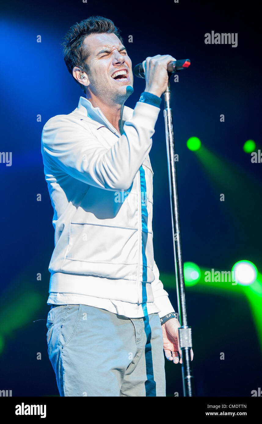 Jul. 25, 2012 - Raleigh, North Carolina; USA - Singer NICK HEXUM of the ...