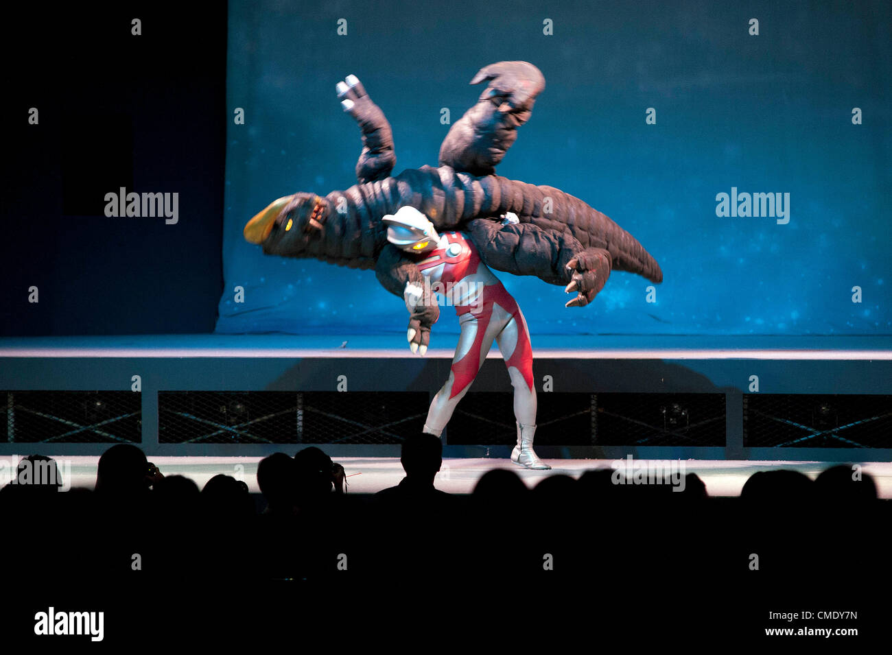 Ultraman hi-res stock photography and images - Alamy