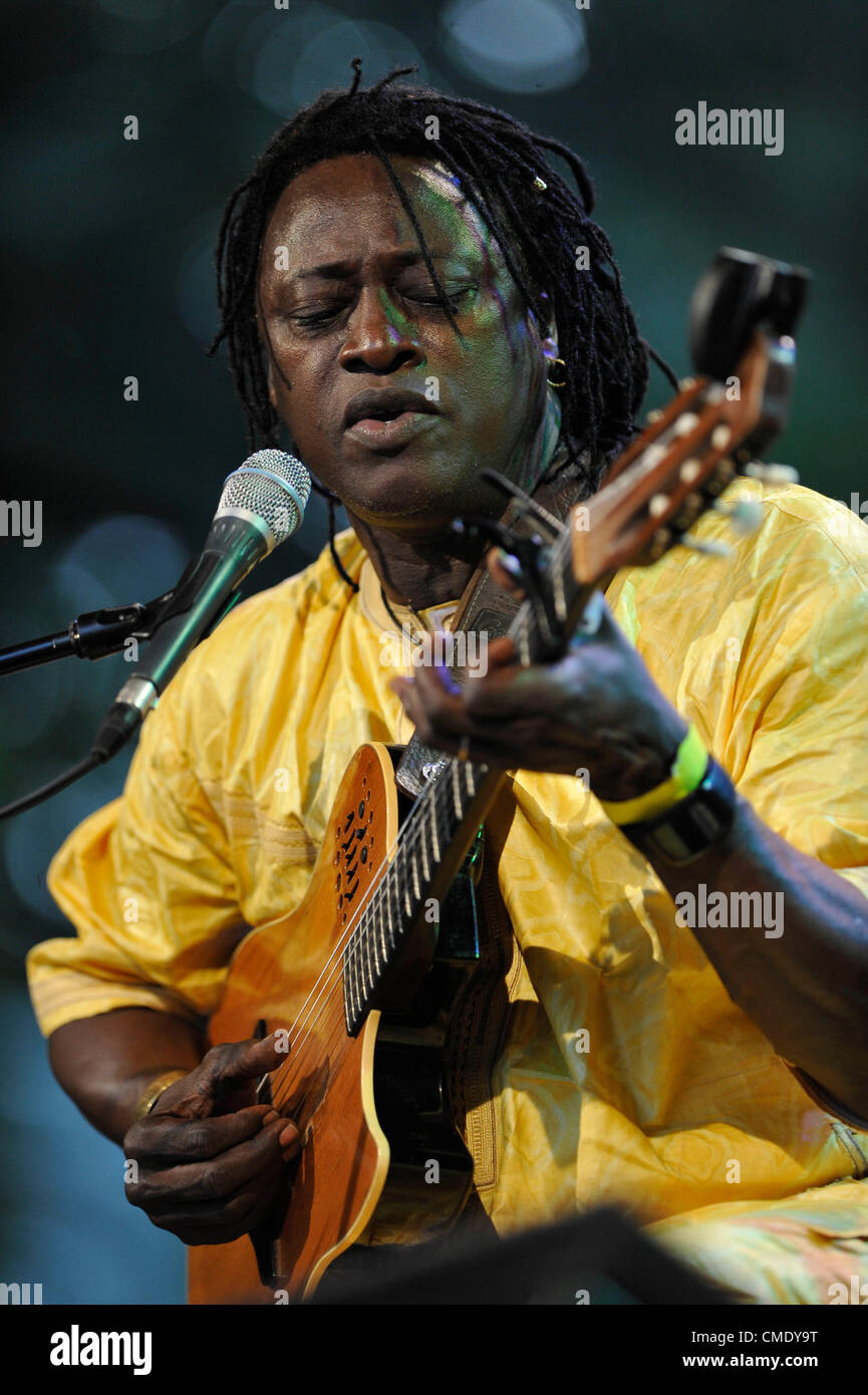 Habib koite hi-res stock photography and images - Alamy