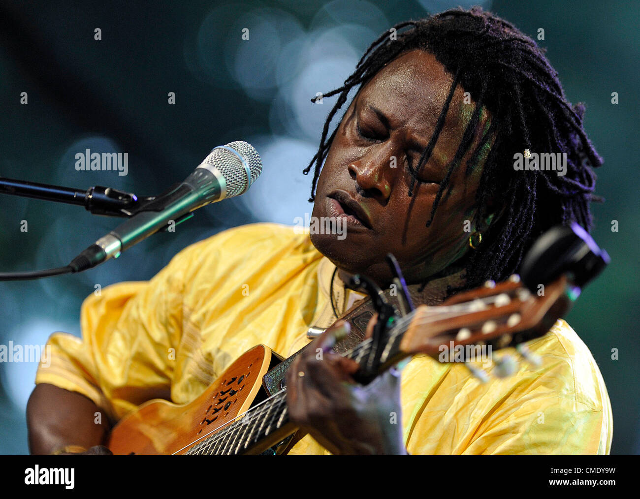 Habib koite hi-res stock photography and images - Alamy