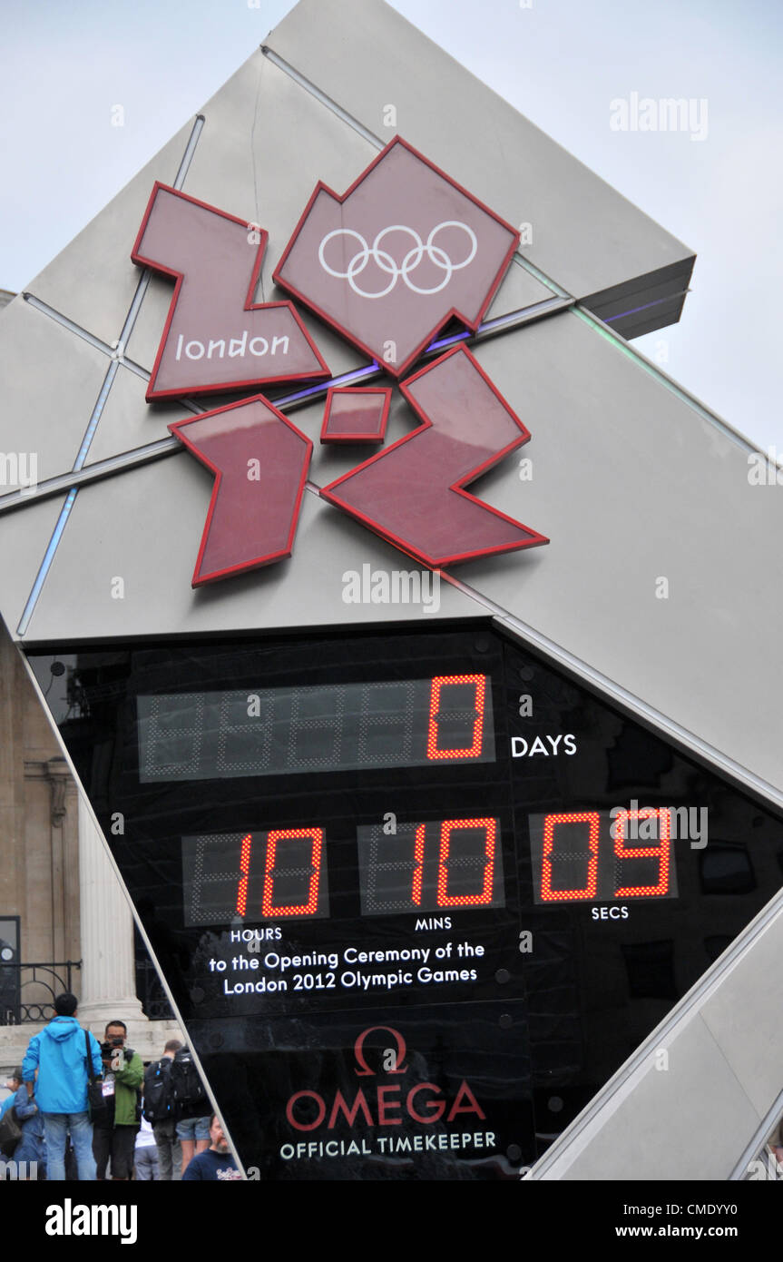 2012 olympic games countdown clock hi-res stock photography and images ...