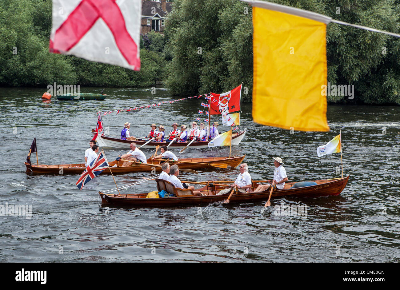 London olympic torch, boat hi-res stock photography and images - Alamy