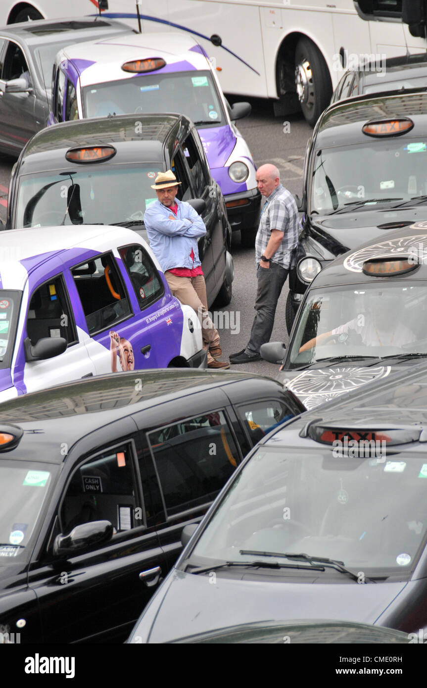 Drivers break hi-res stock photography and images - Alamy