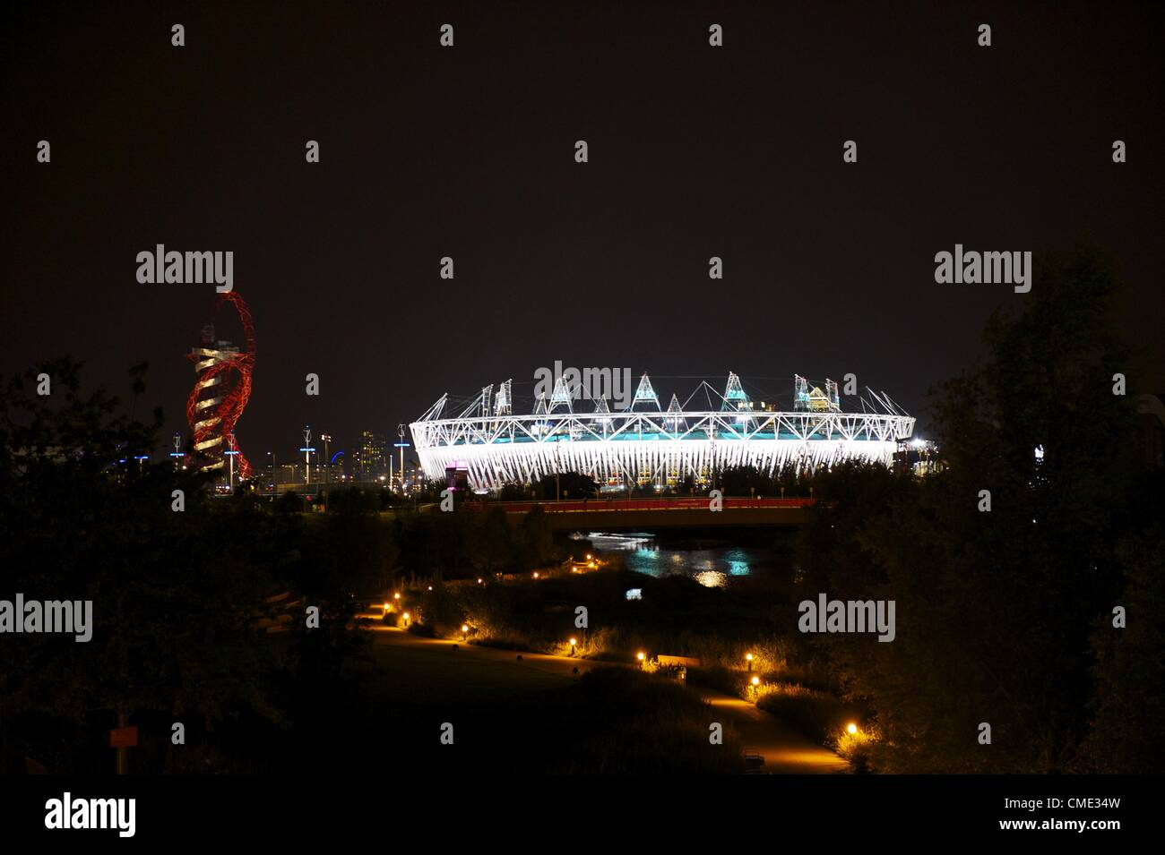 Summer olympics opening ceremony hi-res stock photography and images ...