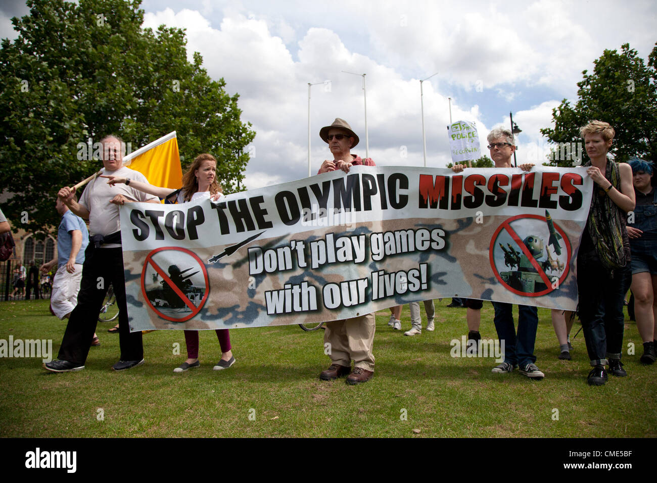 Olympics protest banner anti hi-res stock photography and images - Alamy