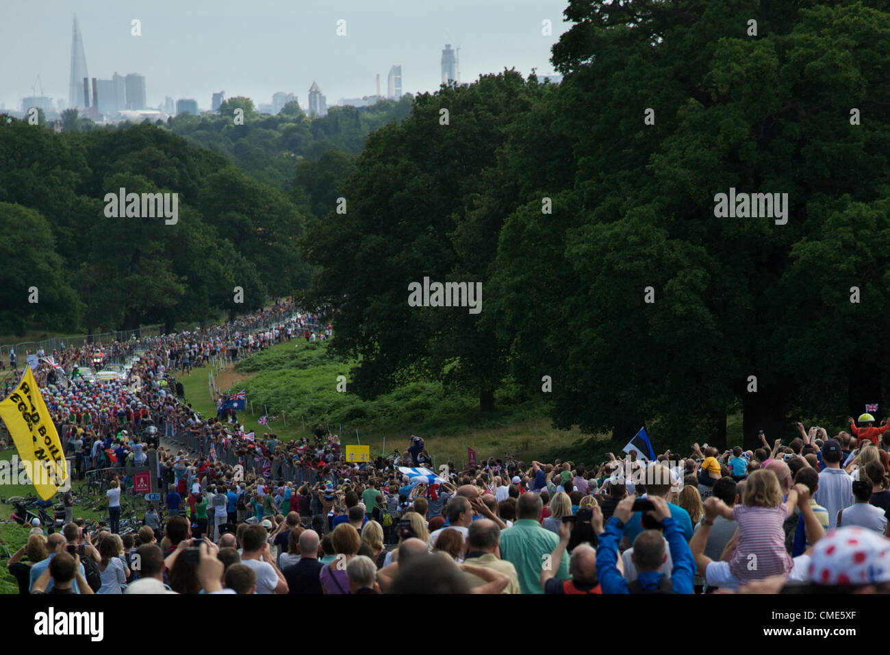 Spectators gather in Richmond Park, London for the Mens Road Race on ...