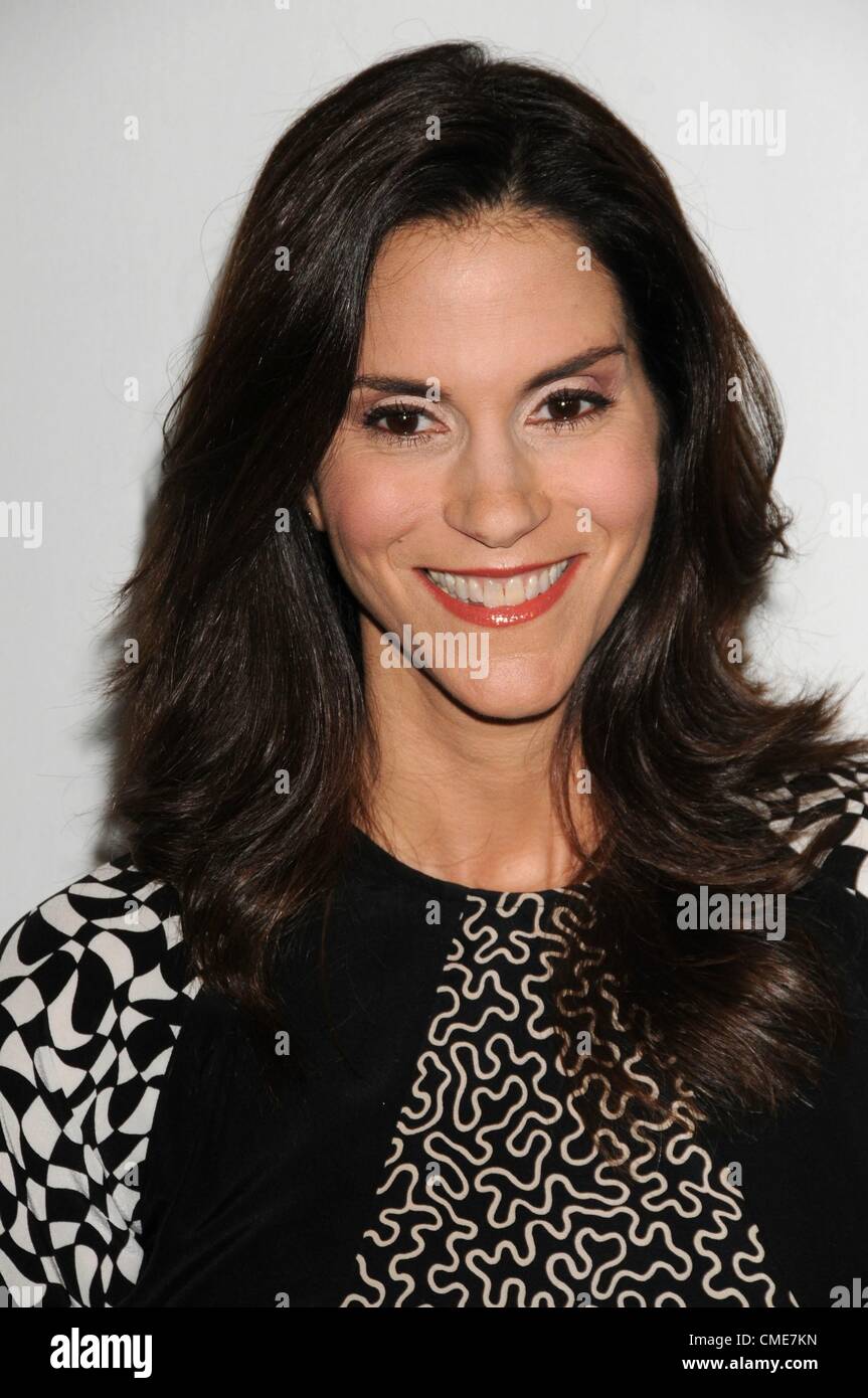 Actress jami gertz hi-res stock photography and images - Alamy