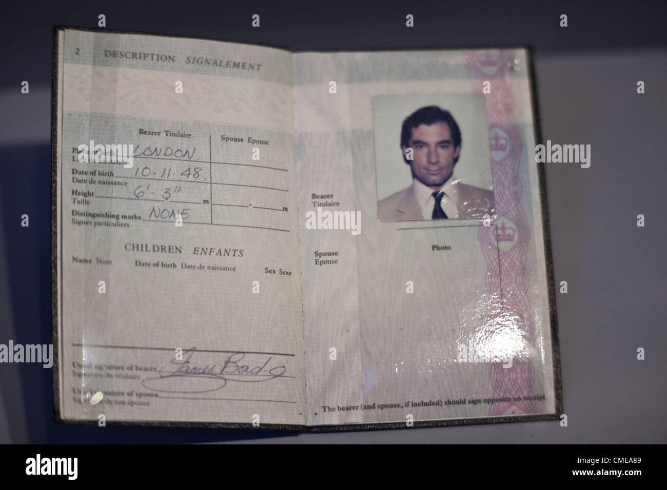 Bond fifty years of style hi-res stock photography and images - Alamy