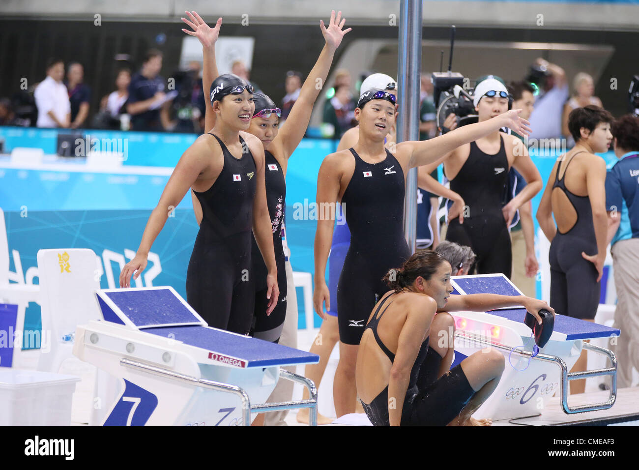 (L to R) Haruka Ueda (JPN), Yayoi Matsumoto (JPN), Miki Uchida (JPN ...