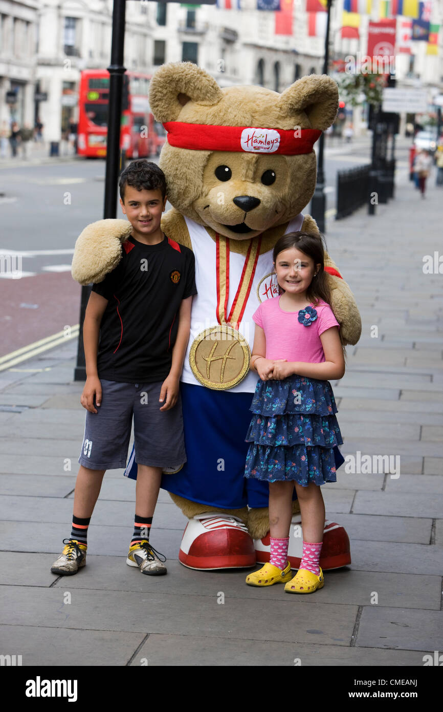 The olympic bear mascot hi-res stock photography and images - Alamy