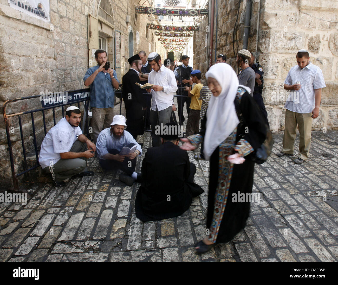 Israeli palestinian pass hi-res stock photography and images - Alamy