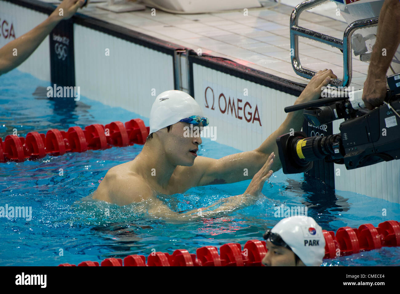 Mens 200m freestyle swimming hi-res stock photography and images - Alamy