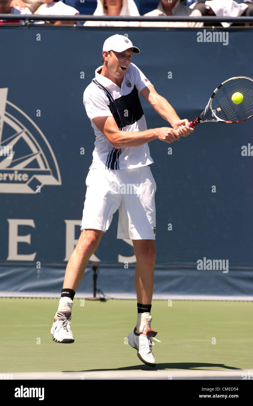 LOS ANGELES, CA - JULY 29: Sam Querrey in action during Day 7 of the ...